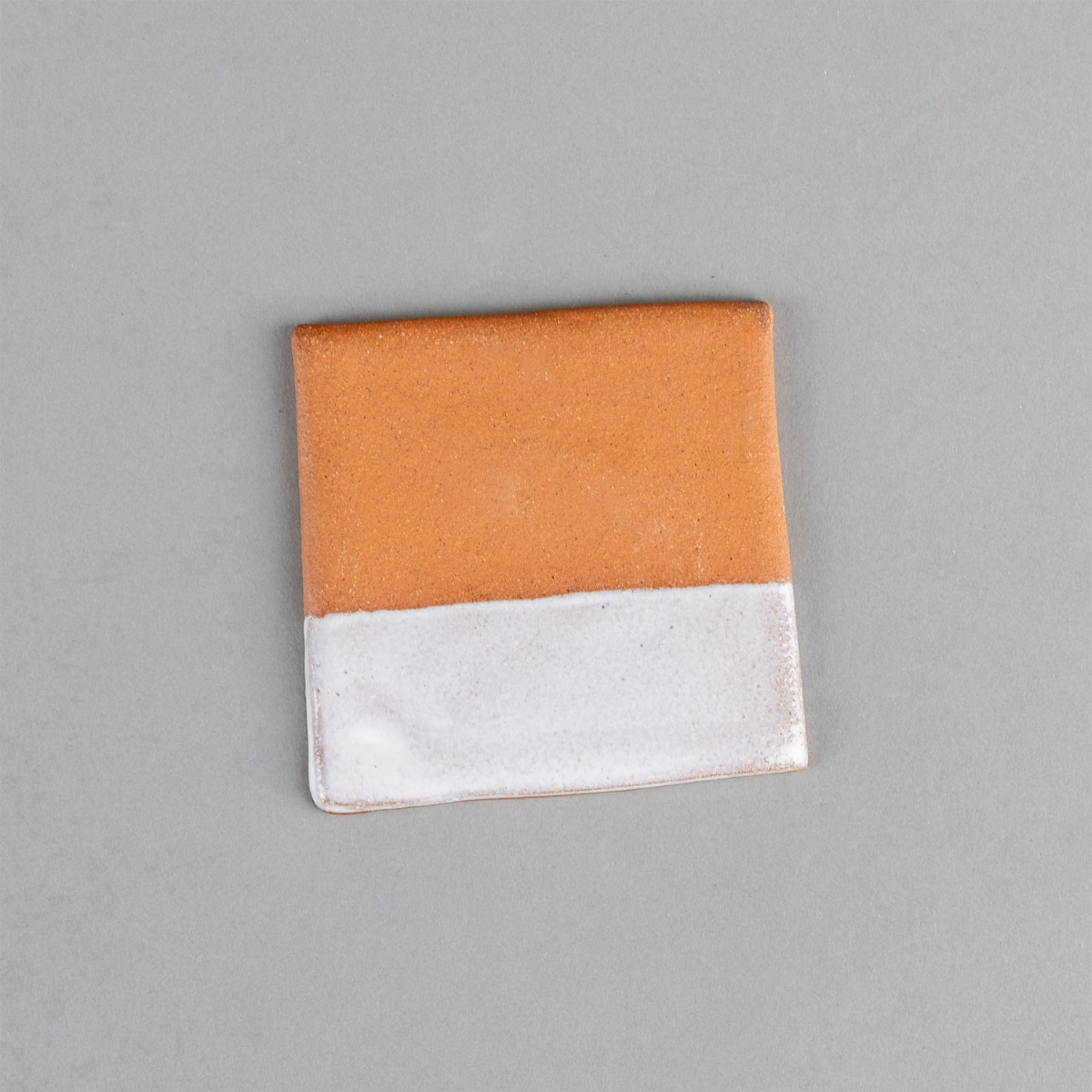 Single Ceramic Finish Samples | Mullan Lighting