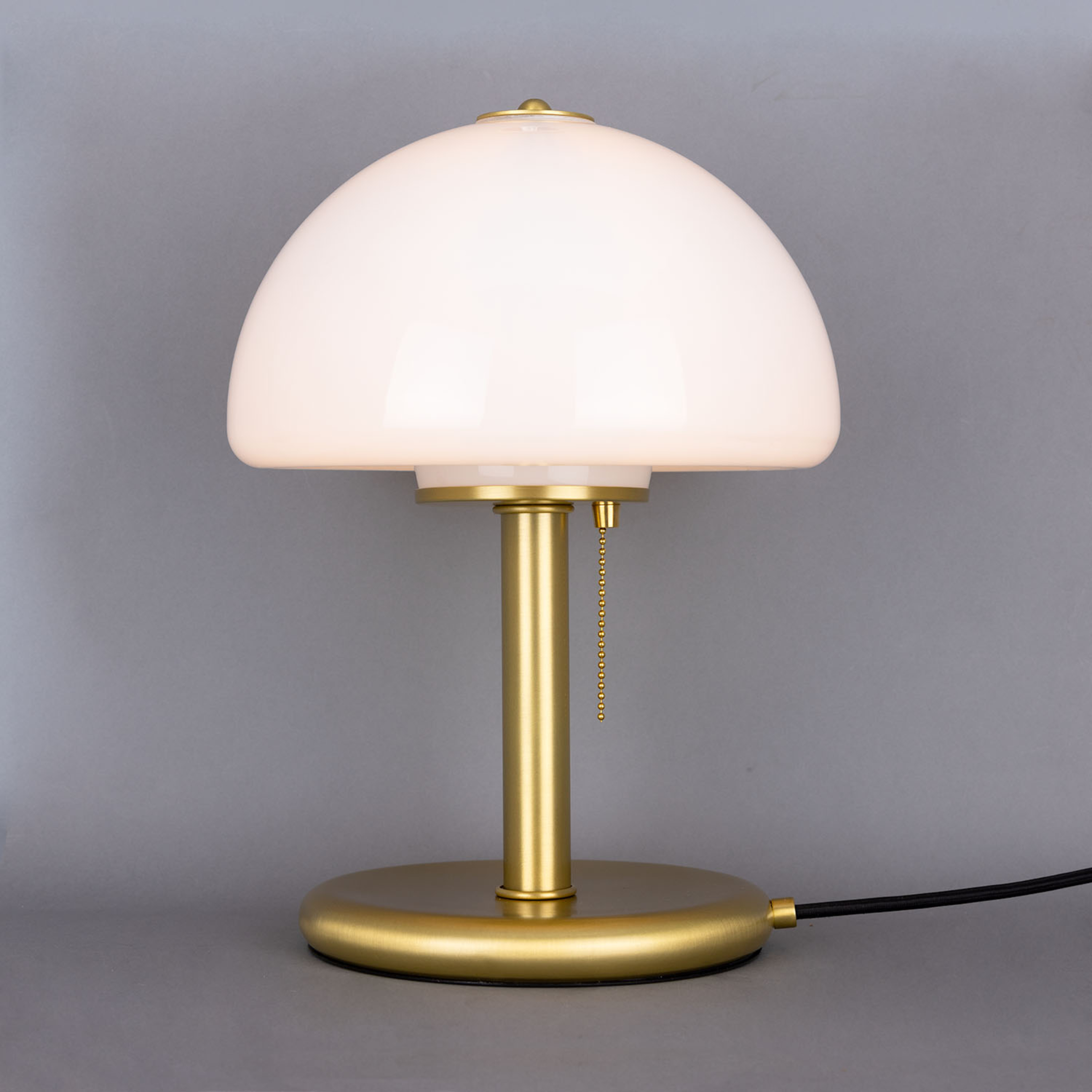 Champignon Mid-Century Mushroom Table Lamp | Mullan Lighting
