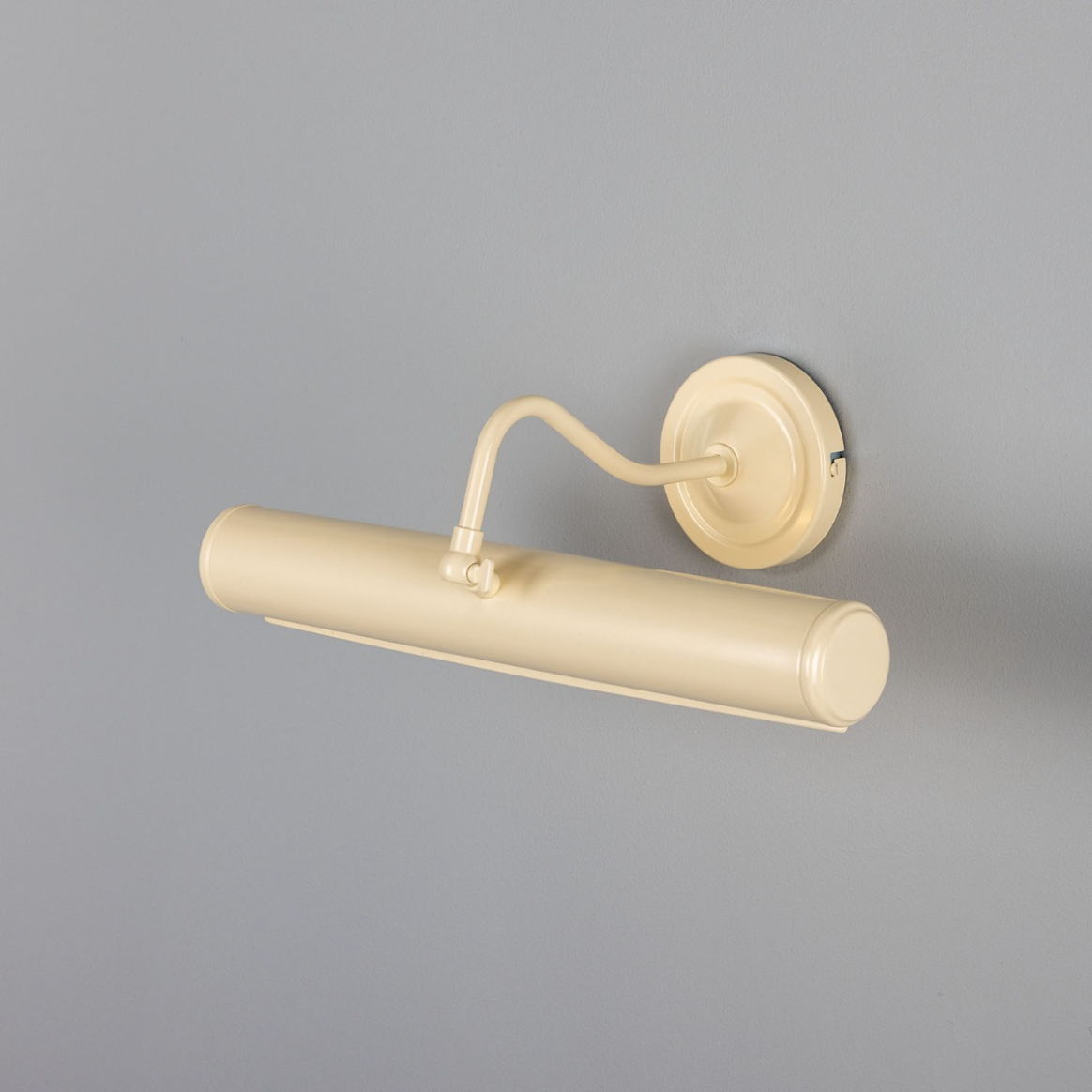 Elle Coloured Brass Picture Light 14" | Mullan Lighting